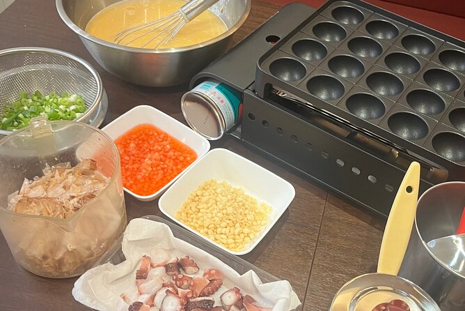 Experience Cooking Takoyaki in Its Birthplace, Osaka - Exploring the Ingredients and Fillings
