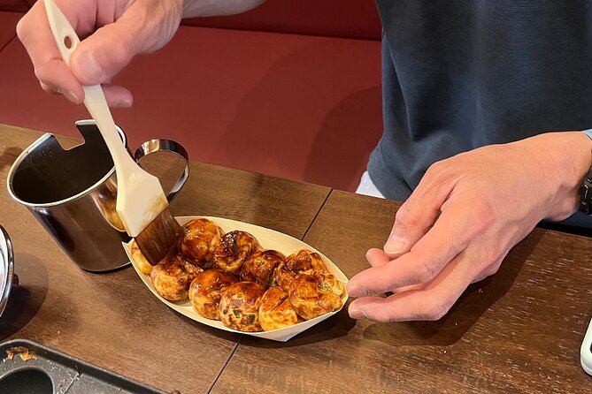 Experience Cooking Takoyaki in Its Birthplace, Osaka - Fostering a Collaborative Cooking Experience