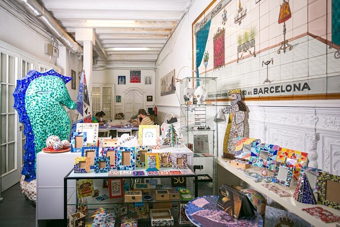 Experience Gaudi: Create Your Own Trencadis-Style Mosaic in Barcelona - Accessibility and Location Details