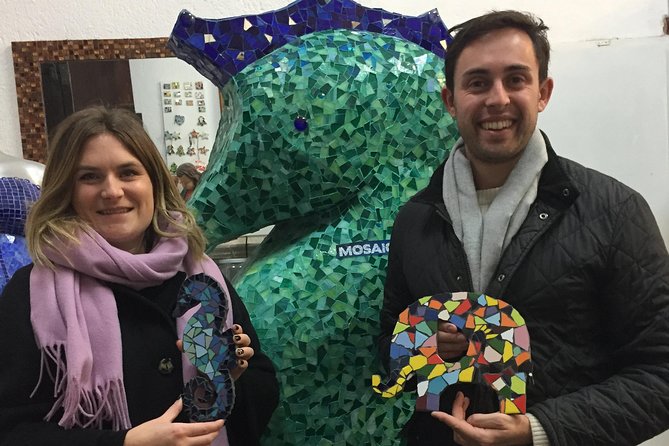 Experience Gaudi: Create Your Own Trencadis-Style Mosaic in Barcelona - Important Considerations for Your Visit