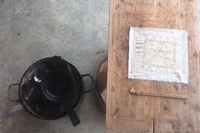 Experience Hmong Batik Indigo Embroidery Workshop in Sapa - FAQs