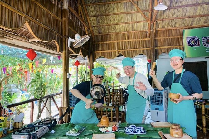 Experience Hoi An Vegetarian Cooking Class with Basket Boat Ride - The Sum Up