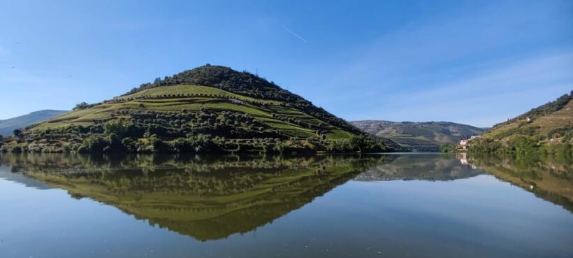 Experience in Pinhão: Wine Tasting, Lunch and Rabelo Boat - Key Points