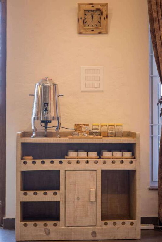 Experience Inner Peace: 1-Week Yoga and Meditation Retreat - Daily Routine: Yoga, Meditation, and Nourishment