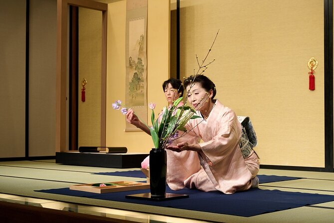 Experience Japans Traditional Culture Night Tour in Kyoto - Performance Details