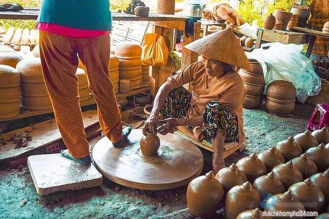 Experience Making Pottery with Craftsmen in Thanh Ha - What Travelers Are Saying