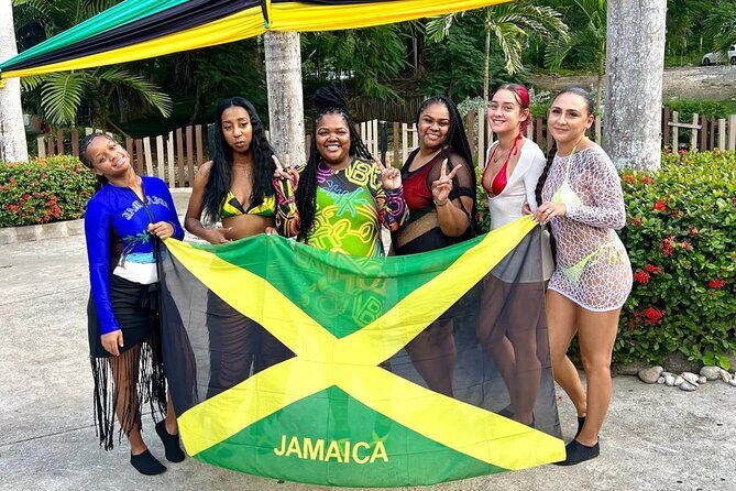 Experience private Airport Transfer to Falmouth - The Sum Up