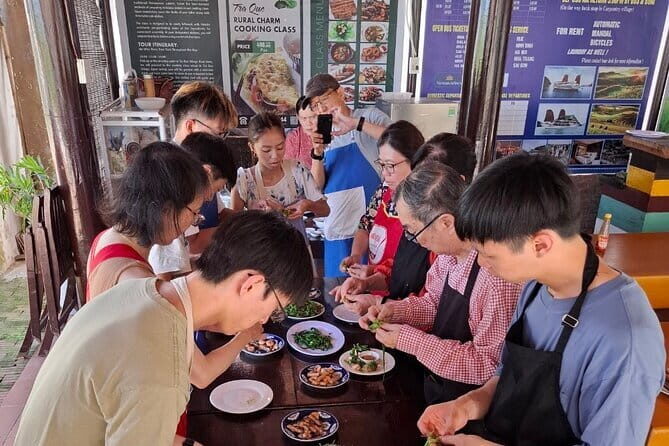 Experience Private Cooking Class in Vegetables Village Tra Que - The Details of the Experience