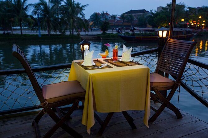 Experience Romantic Sunset Dinner Cruise in Hoi An - An In-Depth Look at the Romantic Sunset Dinner Cruise
