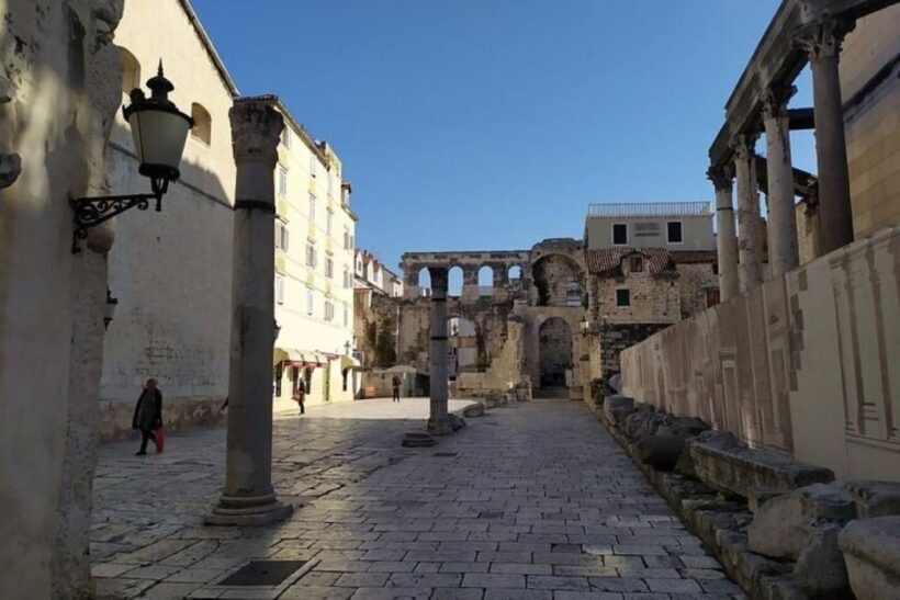 Experience Split History Tour With Local Historian - Private - FAQ