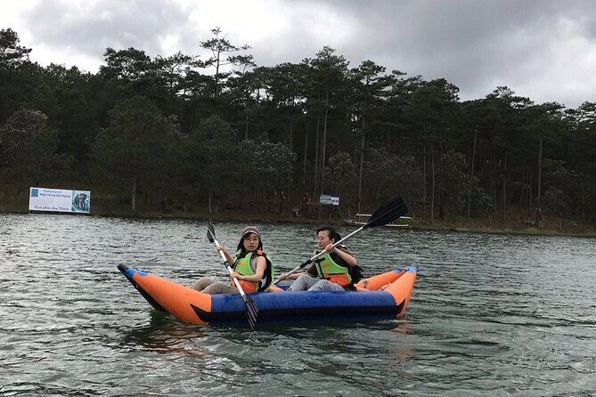 Experience SUP or Kayak Tour with a Guide in Tuyen Lam Lake - The Sum Up: Who Is This Tour Best For?