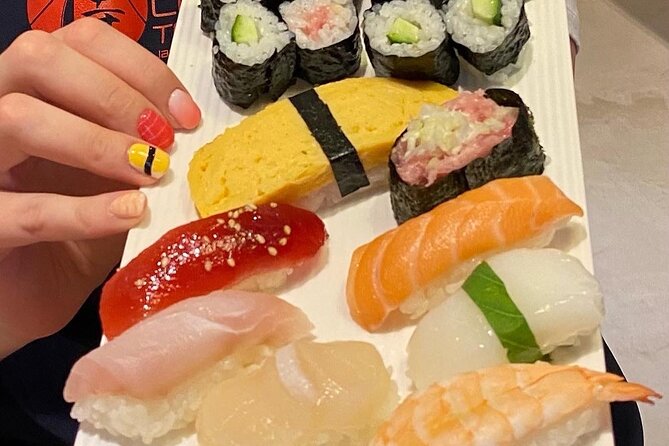 Experience Sushi Making Class in Tokyo - Lunch and Refreshments