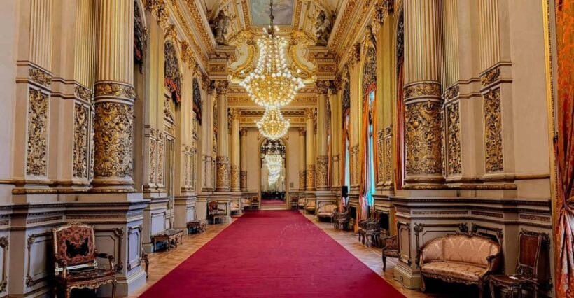 Experience Teatro Colon : Secure your Tour today!!! - Key Points