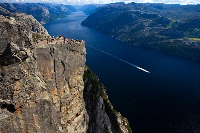 Experience the magnificent Lysefjord, Pulpit Rock. Join-in tour from Stavanger - The Sum Up: Who Is This Tour Best For?