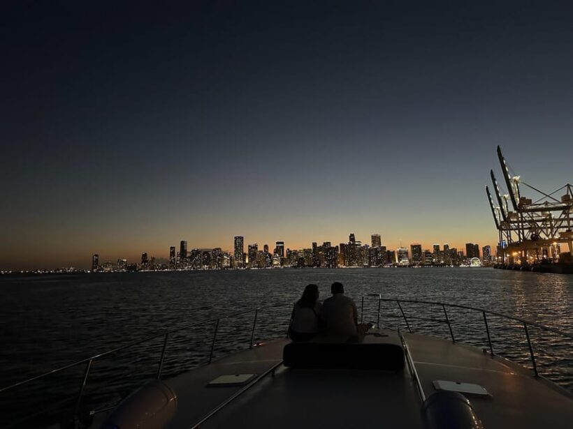 Experience the Ultimate Sunset Cruise on a 50ft yacht! - Why Consider a Miami Sunset Yacht Cruise?