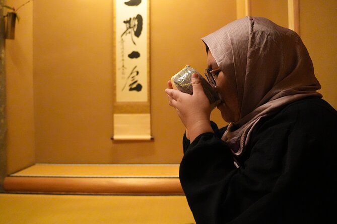 Experience Tokyo Like a Local: Full Day Personalized Tour - Excellent Reviews and Ratings