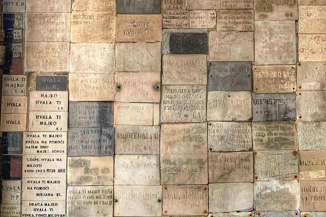 Experience Zagreb With a Local - Private Walking Tour - Iconic Landmarks You Wont Want to Miss