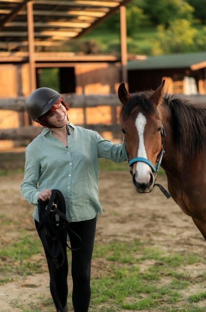 Experiential activity with horses: an experience in connection - Discovering the Heart of the Experience