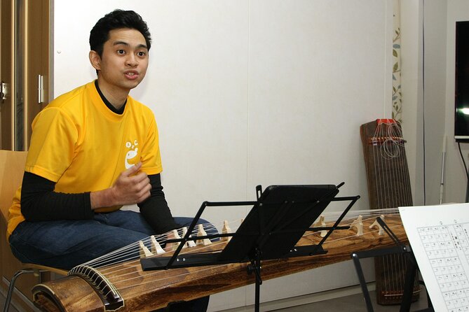 Experiential Lesson of the Japanese Instrument Koto - What to Expect in the Lesson