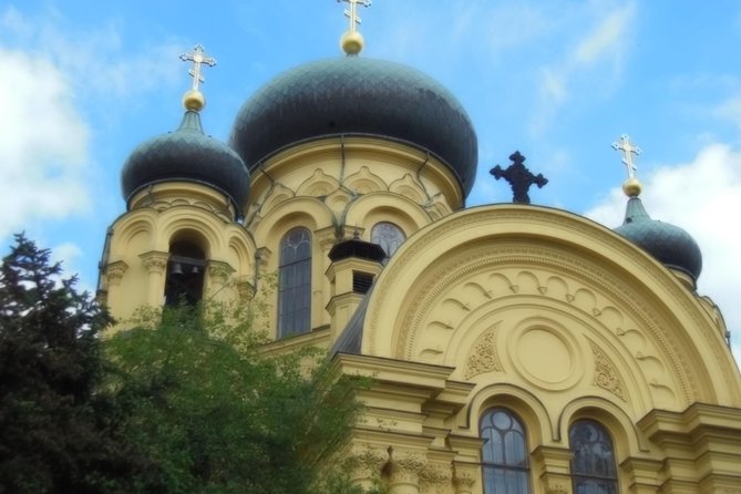 Exploration tour through the district of Praga - authentic and legendary - Who Should Take This Tour?