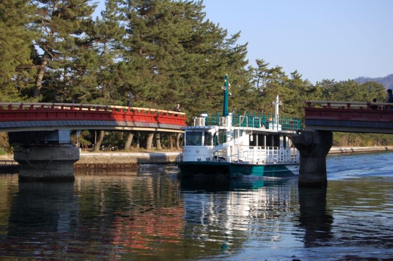 Explore Amanohashidate & Ine Bay: Day Tour From Osaka - Why Choose This Tour?