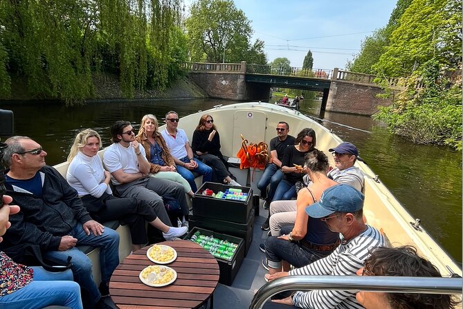 Explore Amsterdam by Bike in the Company of a French Local Guide - Meeting and End Points