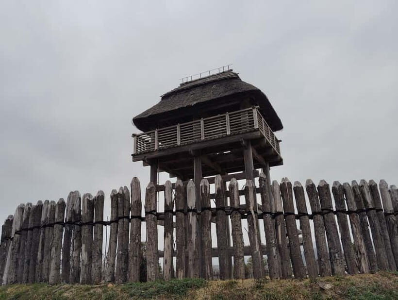 Explore Ancient Japan: Guided Tour of the Yoshinogari Ruins - Is It Worth the Price?