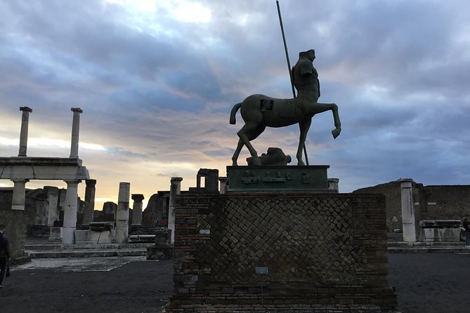 Explore and Experience Pompeii - Meeting and Pickup Details