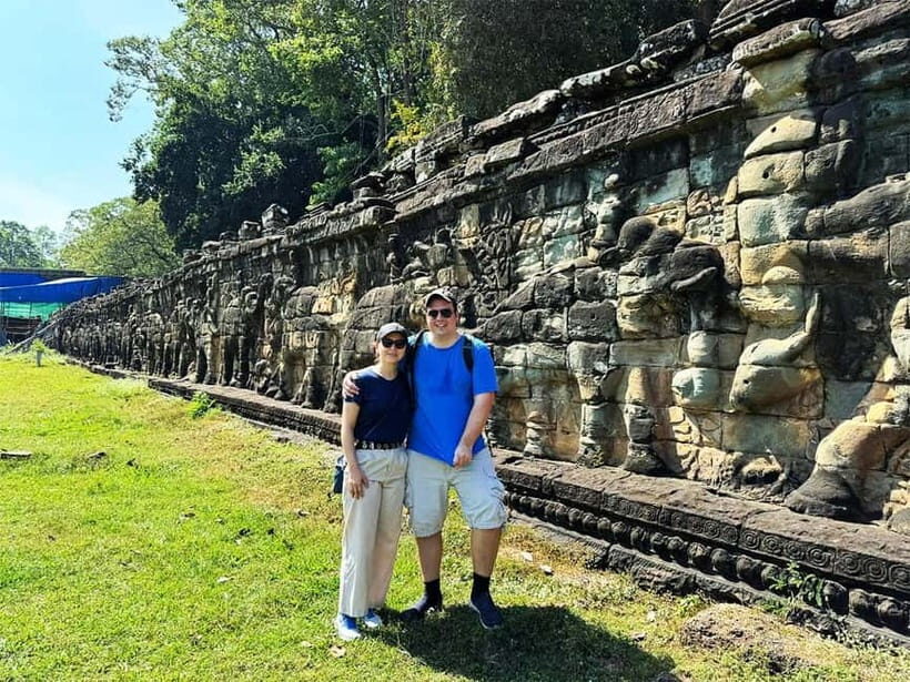 Explore Angkor Tour with Sunset - The Majestic Angkor Wat and Scenic Sunset
