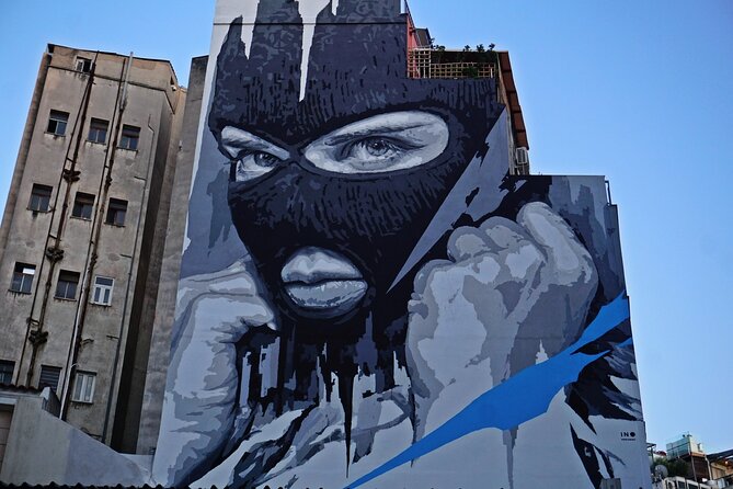 Explore Athens Street Art & Street Food Extravaganza - Experiencing the Vibrant Local Neighborhoods