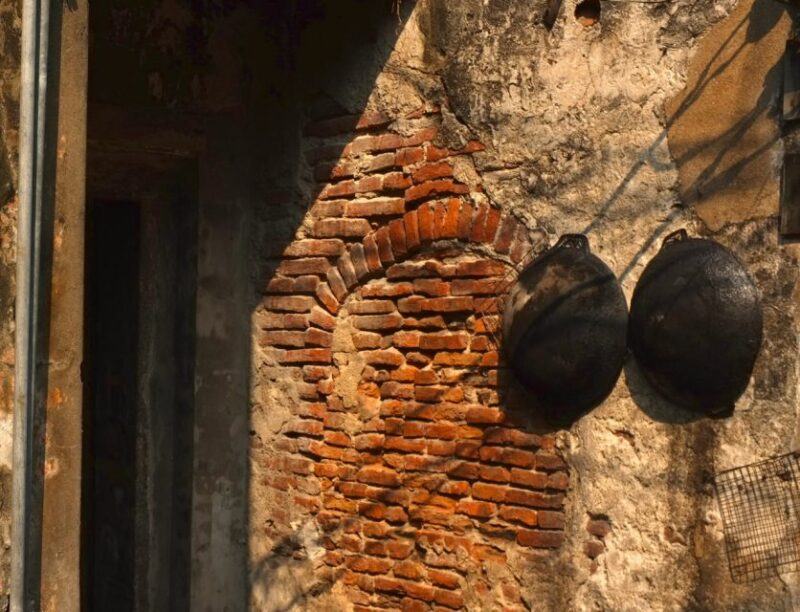 Explore Bangkok's Hidden Alleys, Night Street Market & Sites - What Sets This Tour Apart