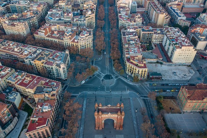 Explore Barcelona in 90 minutes with a Local - What Does the Tour Feel Like?