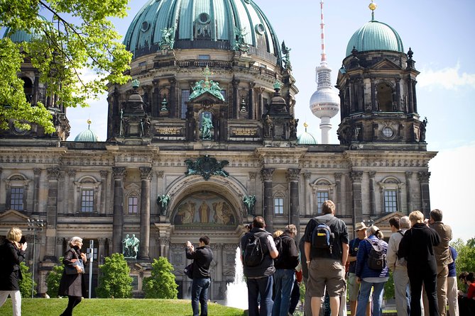 Explore Berlin Shore Excursion: Top Attractions Private Tour From Warnemuende - Why Choose This Tour