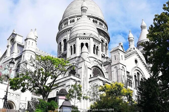 Explore Bohemian Montmartre: Private Half-Day Walking Tour - Who Will Love This Tour?