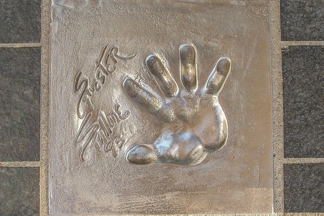 Explore Cannes' Art and Culture with a Local - Practical Aspects