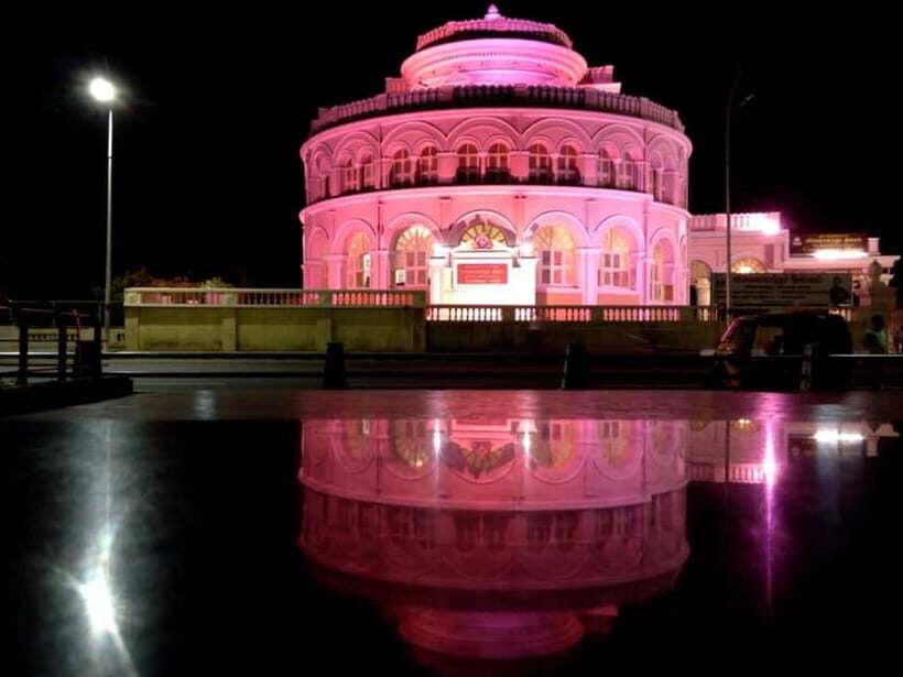 Explore Chennai City in Nightlights: Guided Tour by Foot - Analyzing the Value