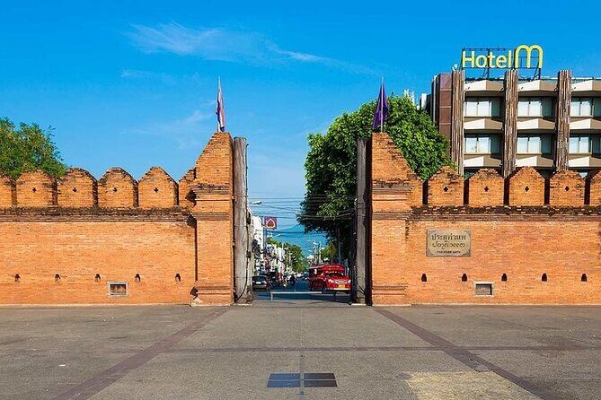 Explore Chiang Mai City Tour with Doi Suthep and View Point - Who Would Enjoy This Tour?