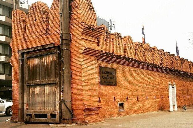 Explore Chiang Mai City Tour with Doi Suthep and View Point - FAQ