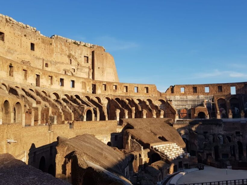 Explore Colosseum and Roman Forum with an Archaeologist - Key Points