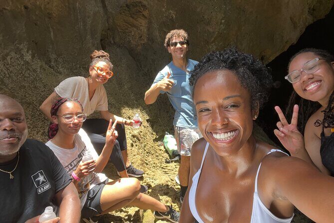 Explore Cueva del Indio + La Poza del Obispo Beach - An In-Depth Look at the Tour Experience