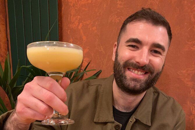 Explore Edinburghs Asian Quarter & Local Scottish Cuisine - Exploring the Diverse Offerings of the Tour