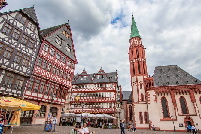 Explore Frankfurt in 60 Minutes With a Local - Key Points