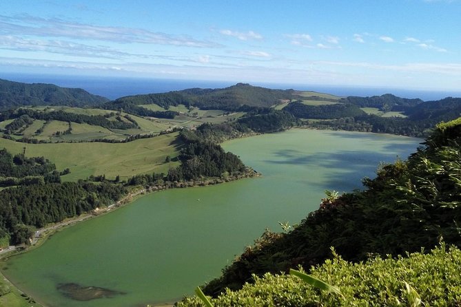Explore Furnas by Van - Full Day Tour With Lunch and Thermal Baths - Group Size and Tour Dynamics