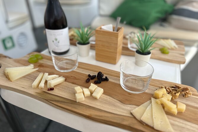 Explore Gran Canaria: 3h Boat Tour With Wine & Local Food Tasting - Transportation and Meeting Point Details