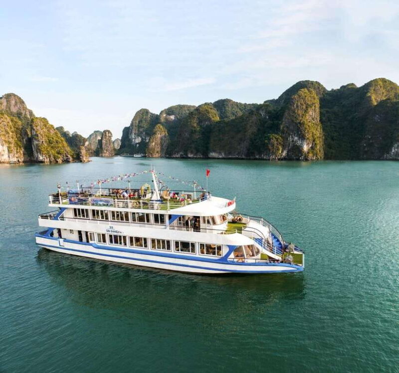 Explore Halong Bay on the BEST Day Cruise with Kayak & Lunch - What Makes This Tour Stand Out