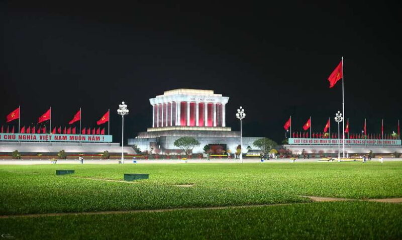 Explore Hanoi Old City By Cycling Tour With Small Groups - Key Points