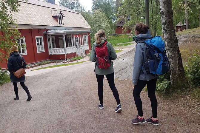 Explore Happiest Helsinki: Bike/Ebike: BBQ, Sauna, Forest, &Parks - E-Bikes: The Perfect Choice for Every Traveler