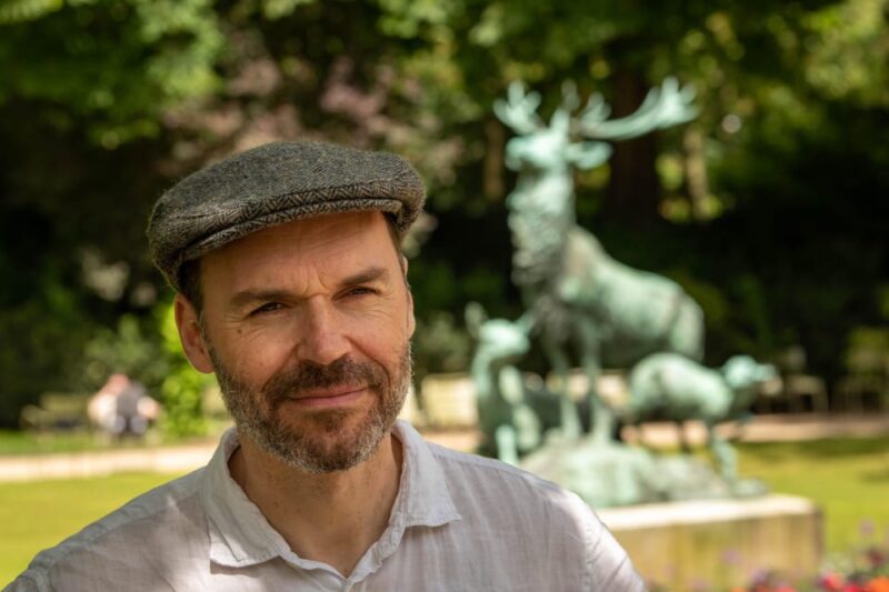 Explore Hemingways Paris with an Actor-Guide - Who Should Book This Tour?