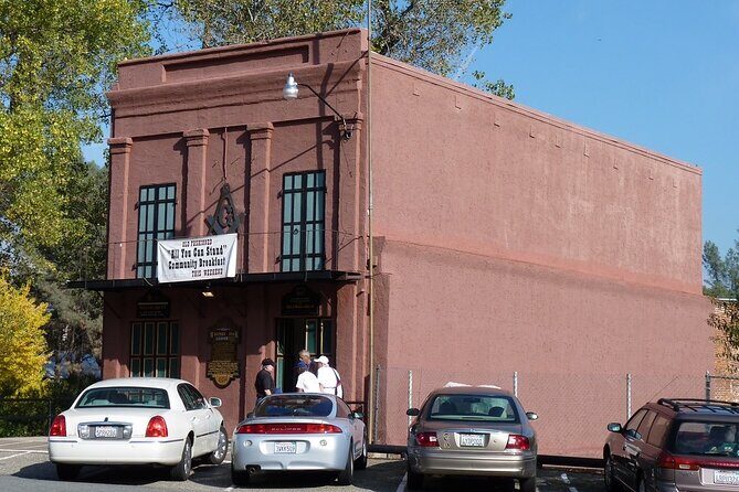 Explore Historic Gold Rush Towns and Legends - Explore Historic Gold Rush Towns and Legends: An In-Depth Review