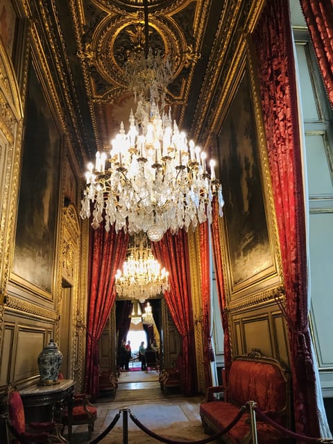 Explore Iconic Masterpieces At The Louvre Museum - Practical Details That Matter